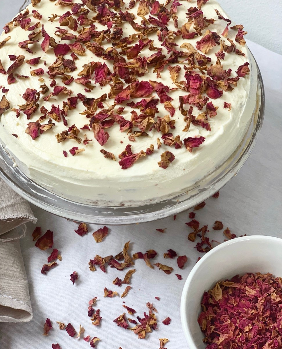 RASPBERRY & ROSEWATER CAKE – MIKEY AND THE KITCHEN.